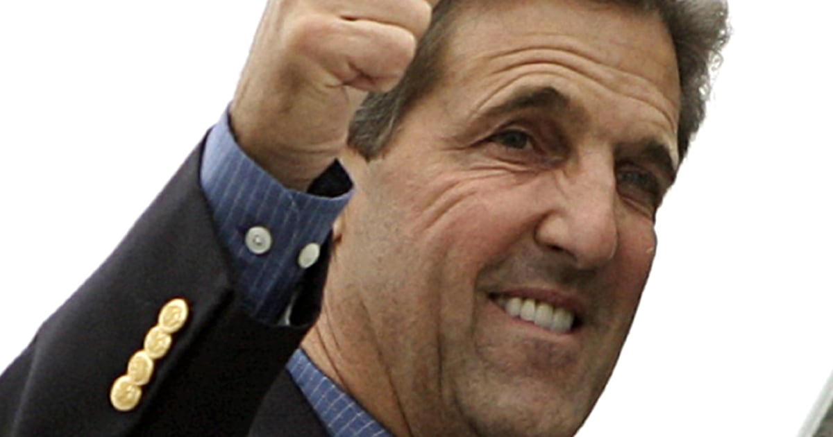 Bush, Kerry clash on issues after debate