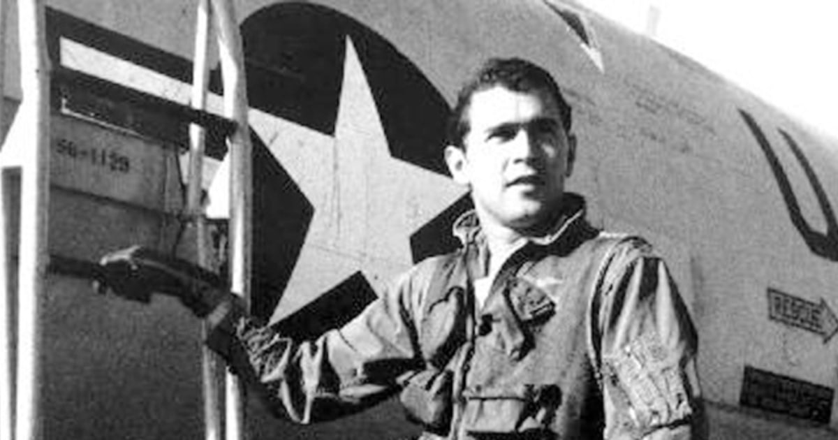 Independent examiners find more Bush service documents