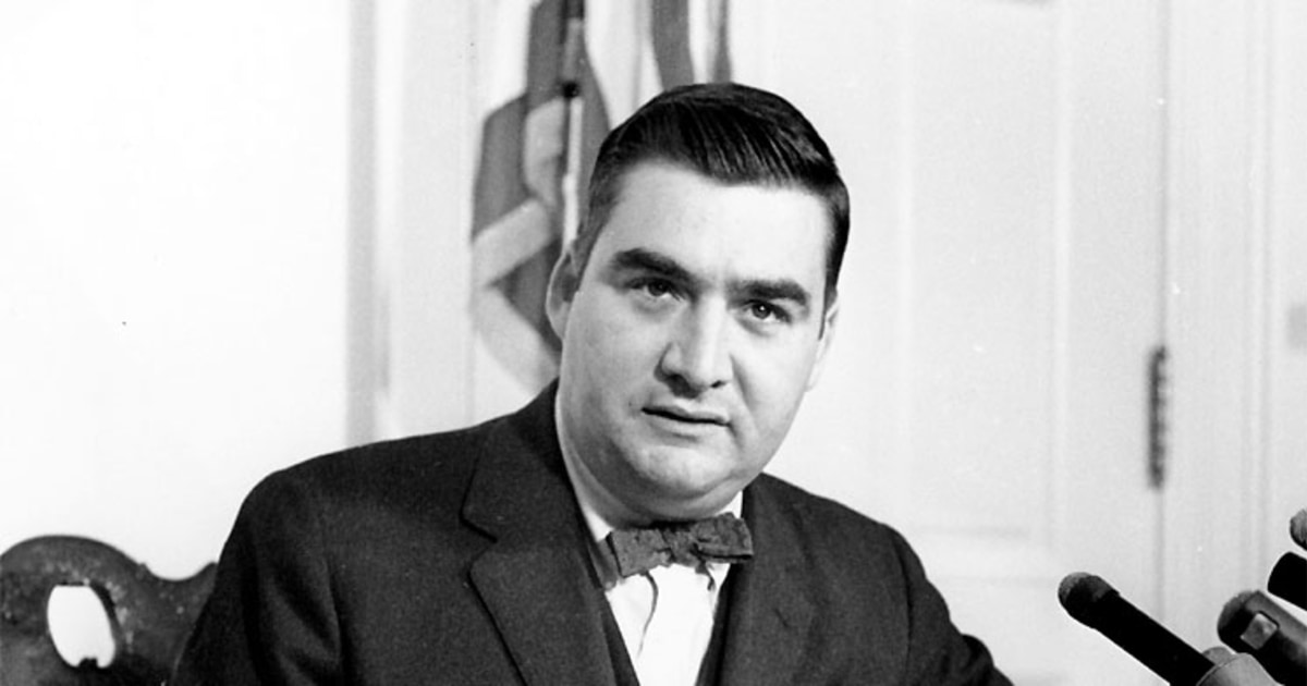 Pierre Salinger dies at 79