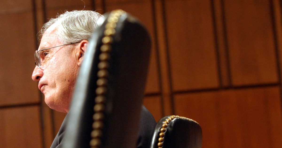 CIA veterans clash with new chief