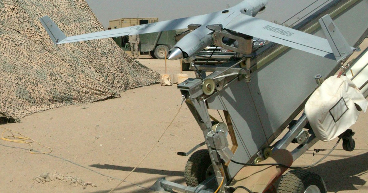 Robo-spy plane reaches milestone in Iraq