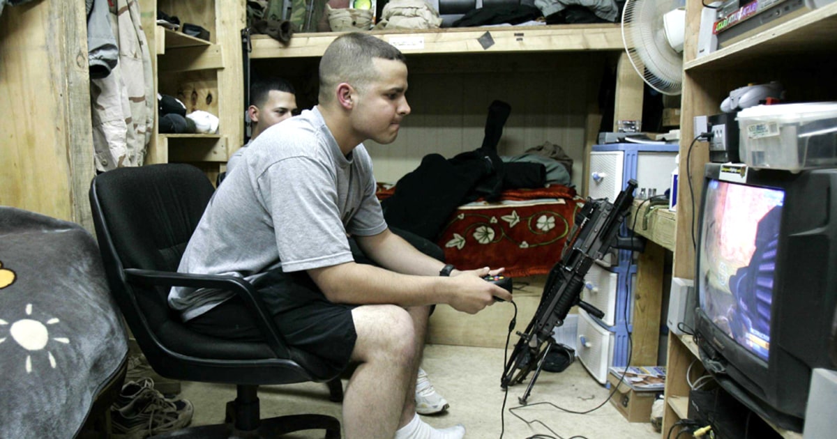 Troops stationed in Iraq turn to gaming