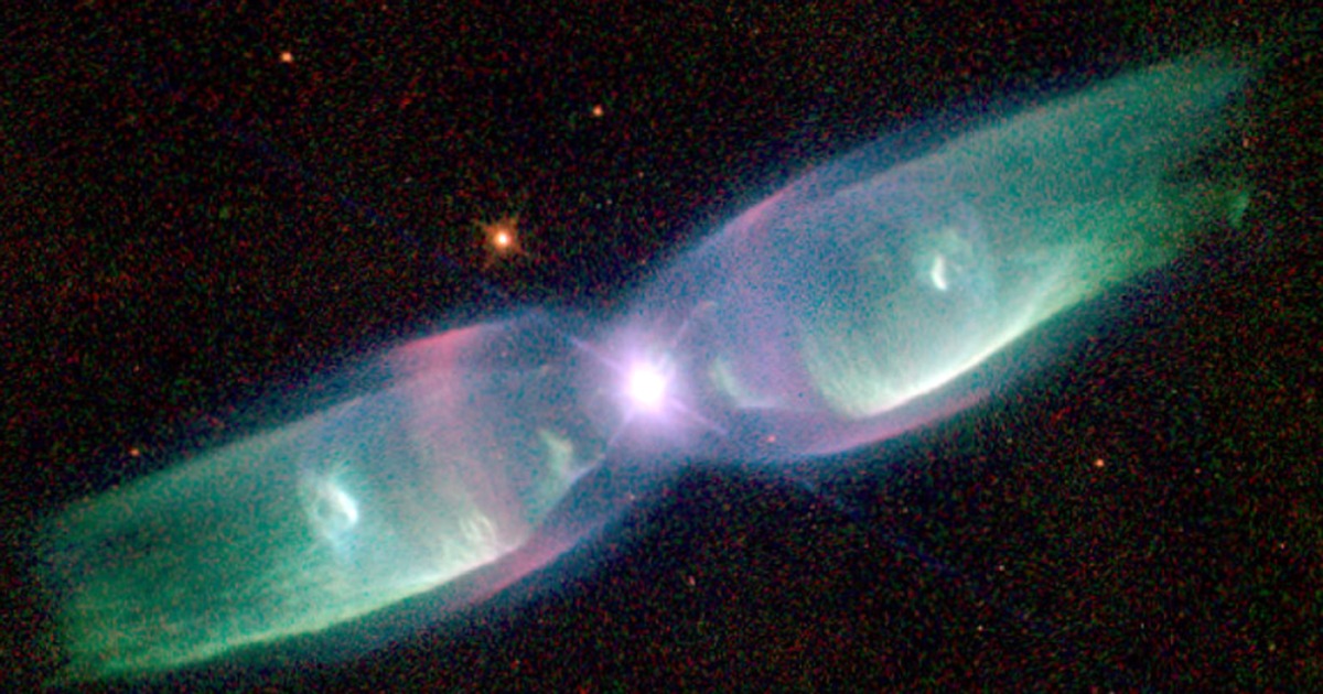 How colorful cosmic clouds are formed