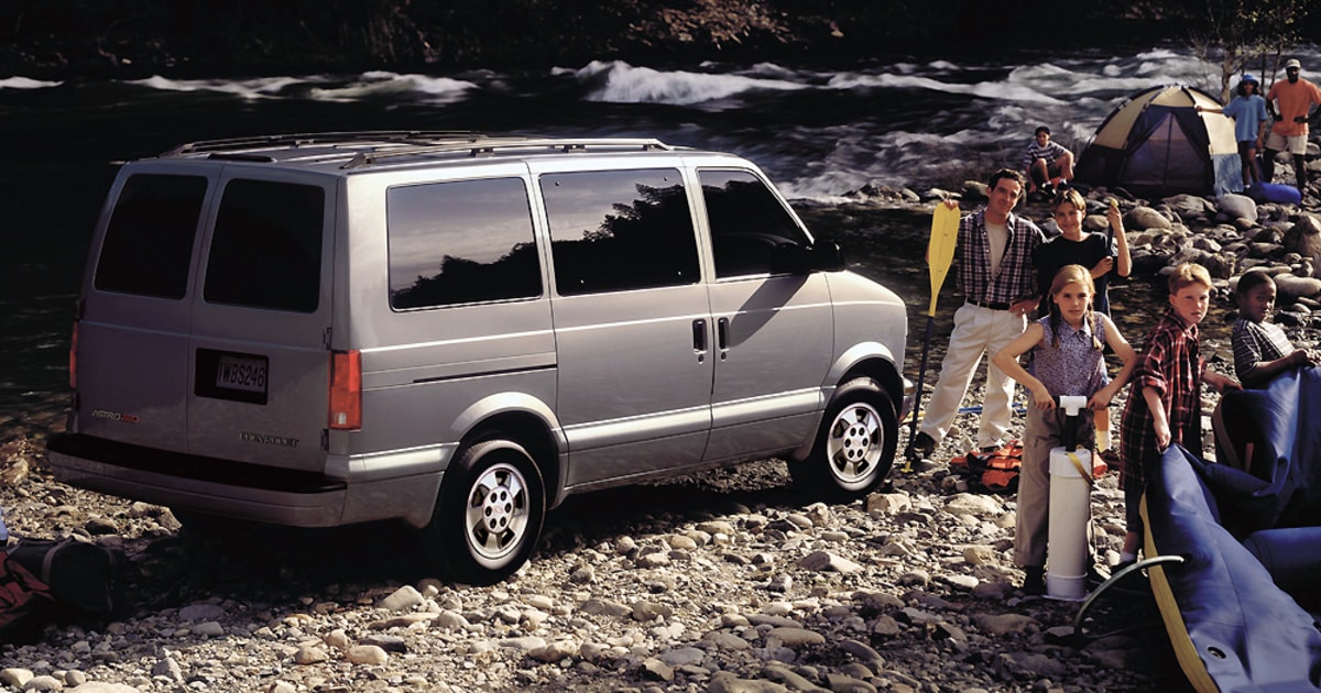 GM vehicles fared worst in minivan crash tests