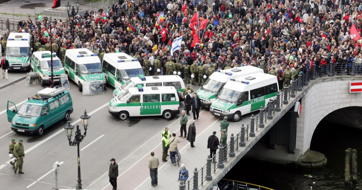 Germany's far right decries ‘cult of guilt’