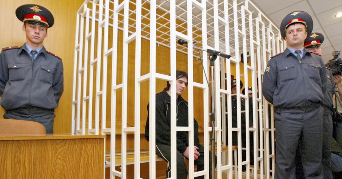 Suspect in Beslan school siege goes on trial