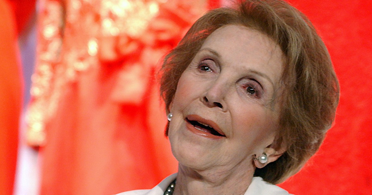 Nancy Reagan to restafter fall in London