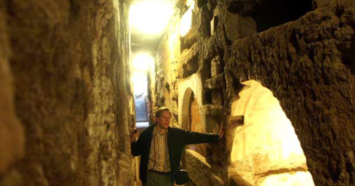 Did Christians copy Jewish catacombs?