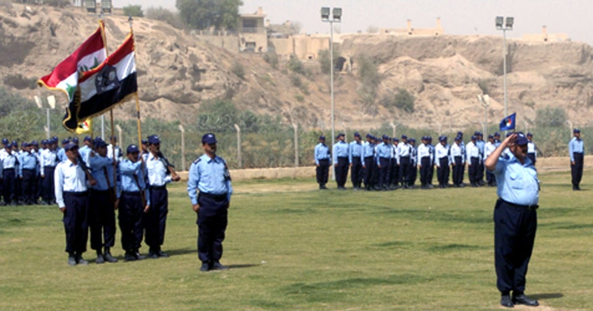 Report: Iraqi police need better screening