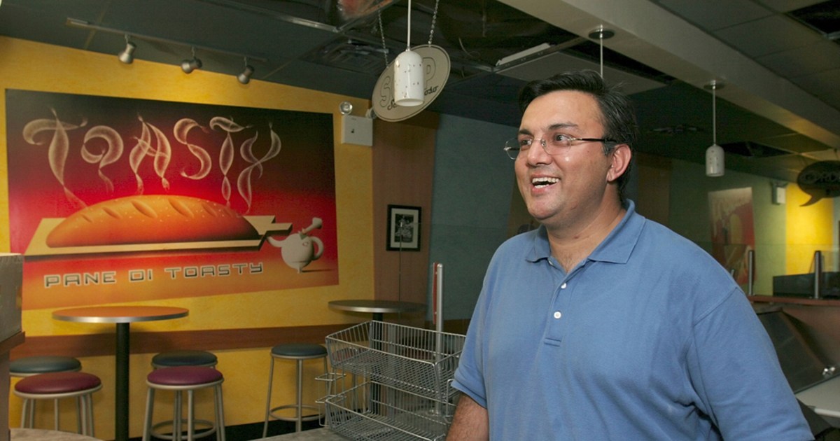 Sandwich market continues on hot roll