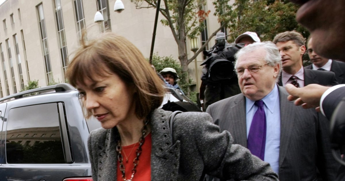 Judith Miller retires from New York Times