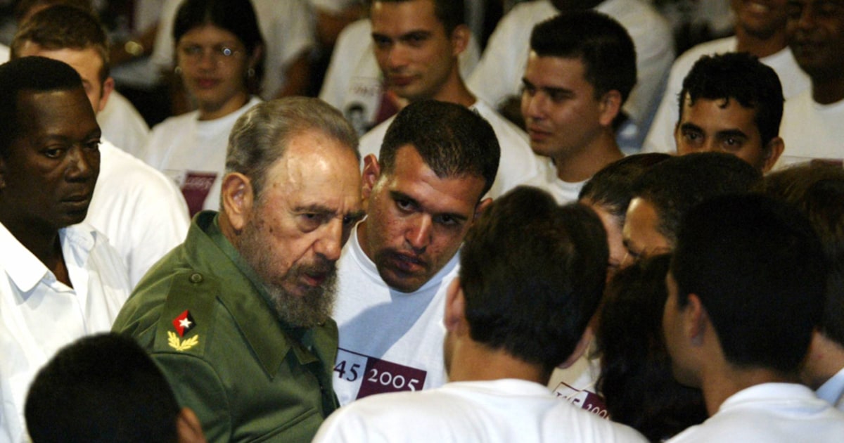 Castro laughs off reports of failing health