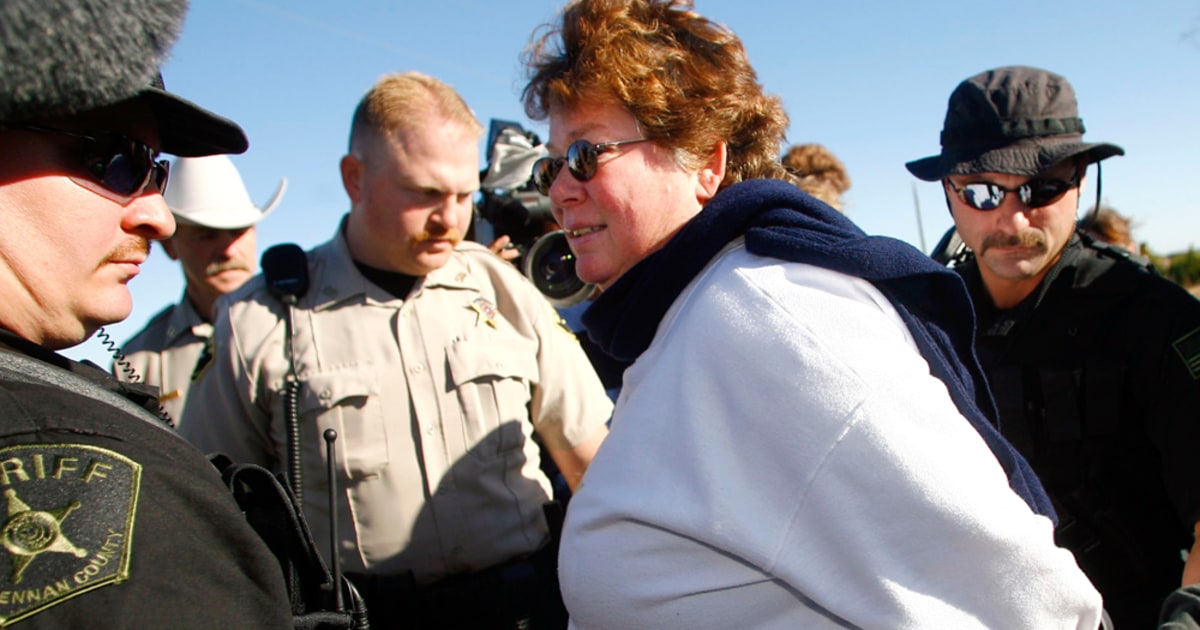 War protesters arrested near Bush ranch