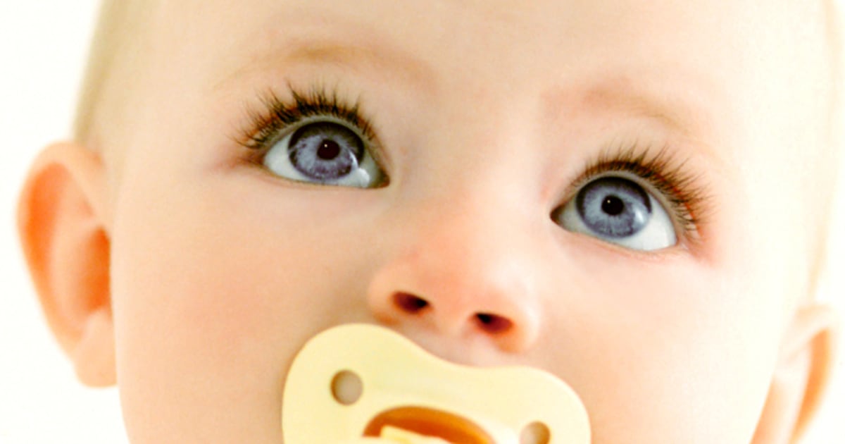 Pacifers reduce risk of crib deaths, study finds