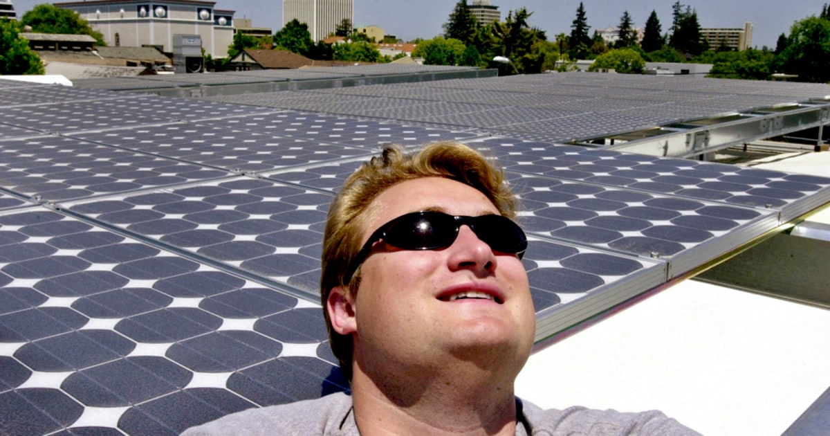 California eyes $3 billion in solar incentives