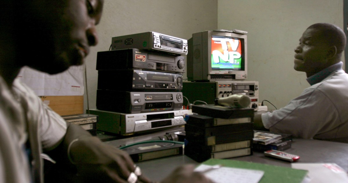 Ivory Coast rebel TV - story on a shoestring