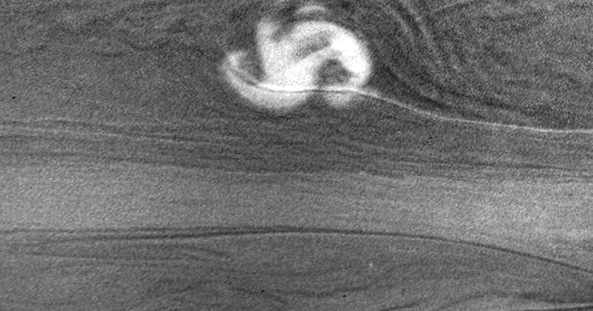 Listen to lightning storm on Saturn