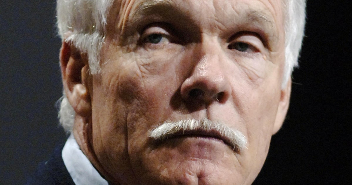 Ted Turner to leave Time Warner board