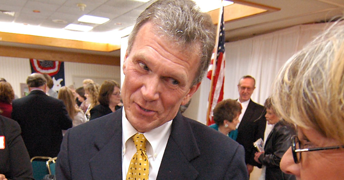 Daschle considering 2008 presidential bid