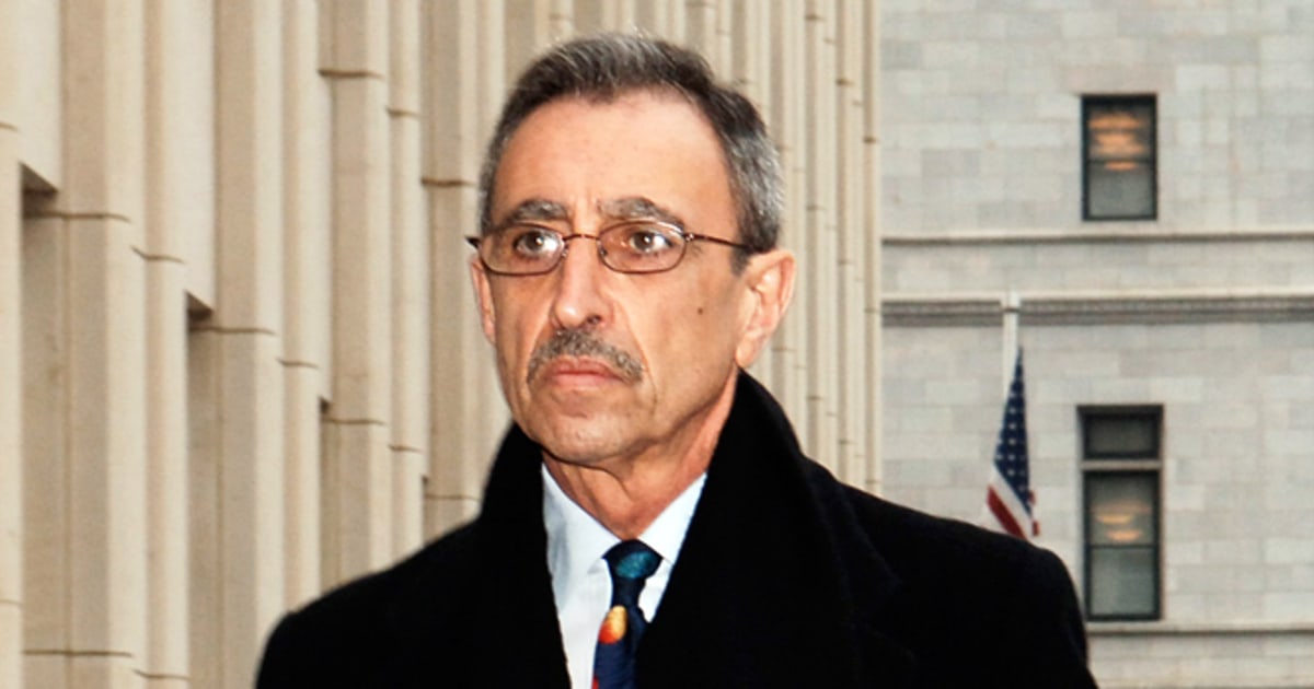 Trial starts for ‘Mafia cops’ accused of murder