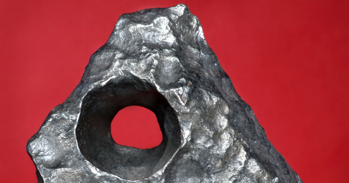 Meteorites attract art collectors