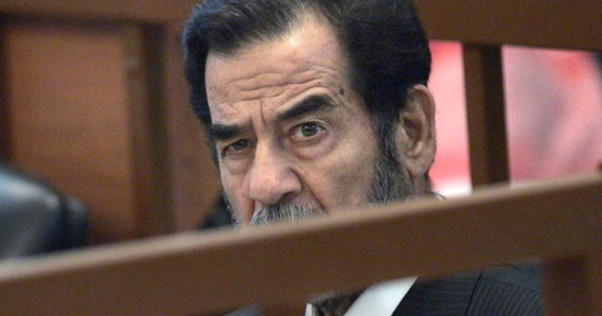 Experts confirm Saddam’s signature on file