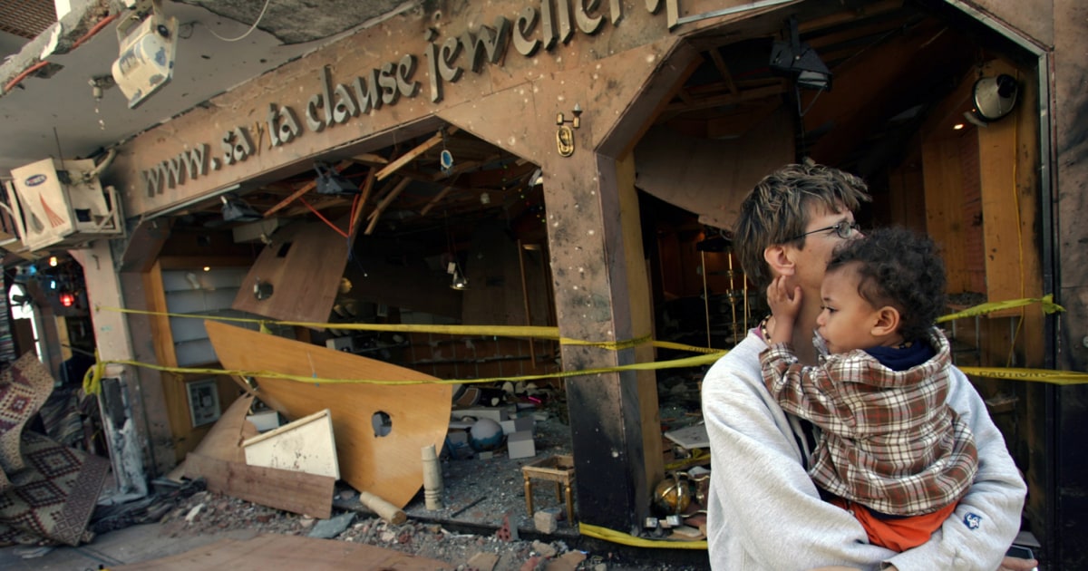 At least 23 dead in Egypt explosions