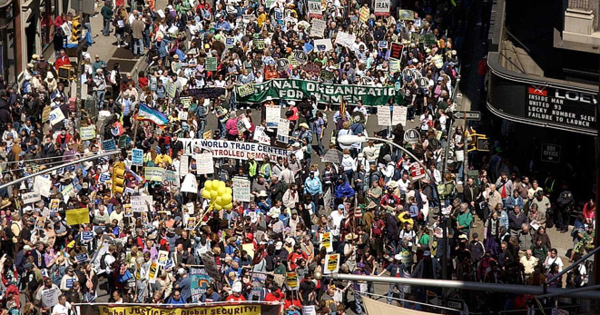 Thousands of anti-war protesters march in NYC