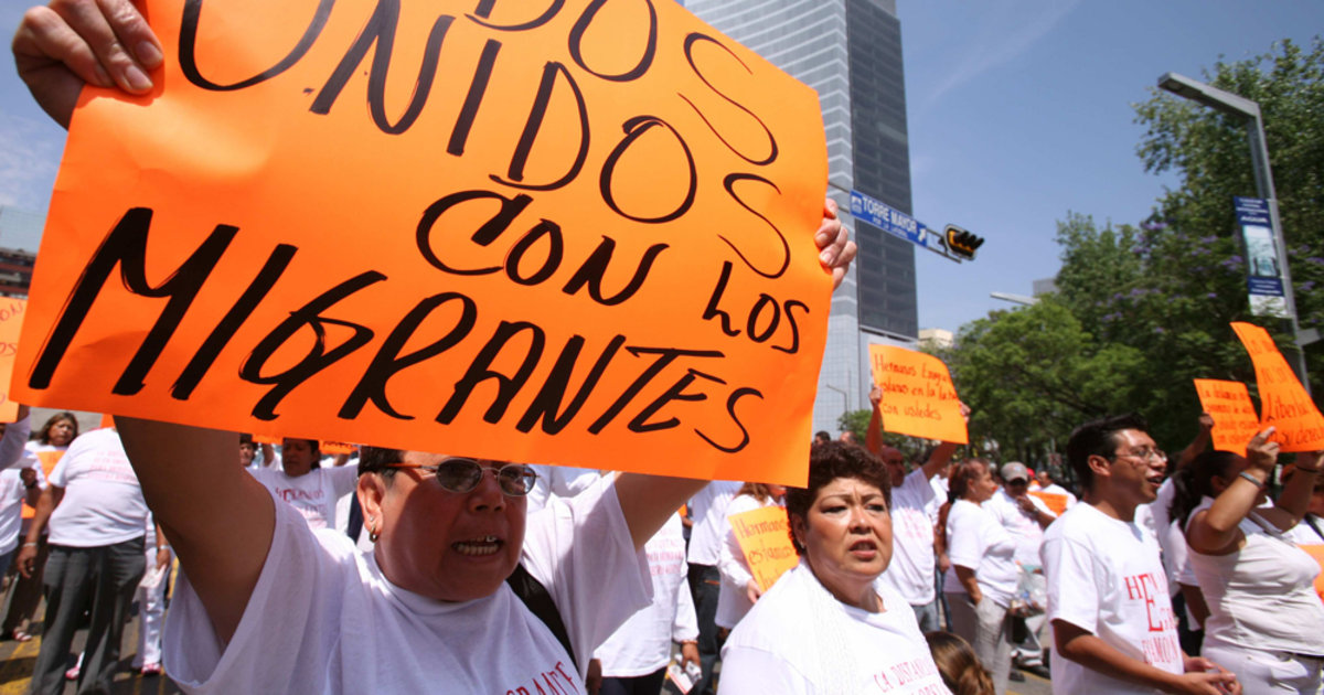 Mexico unions rally for immigrants