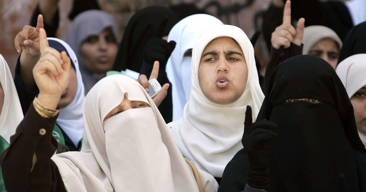 Signs of growing rift between Hamas leaders