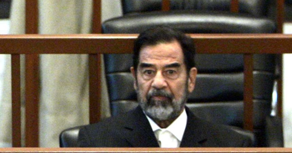 Saddam refuses to enter plea at trial