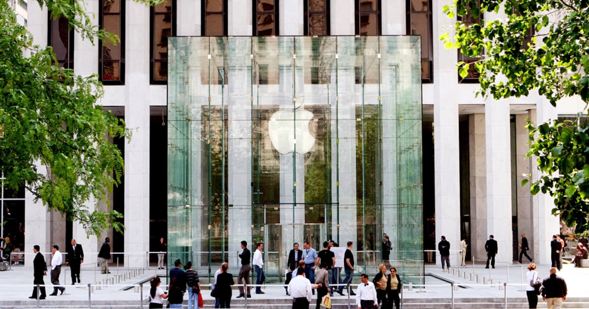 Apple's retail strategy pays off