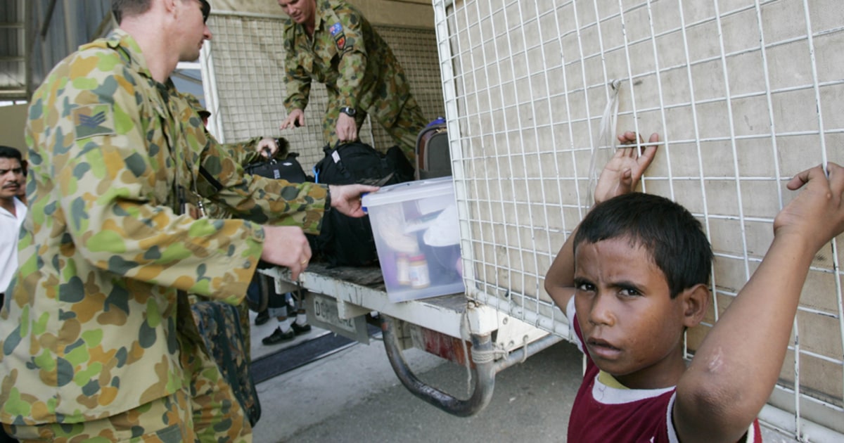 Soldiers fire on police in East Timor, 9 killed