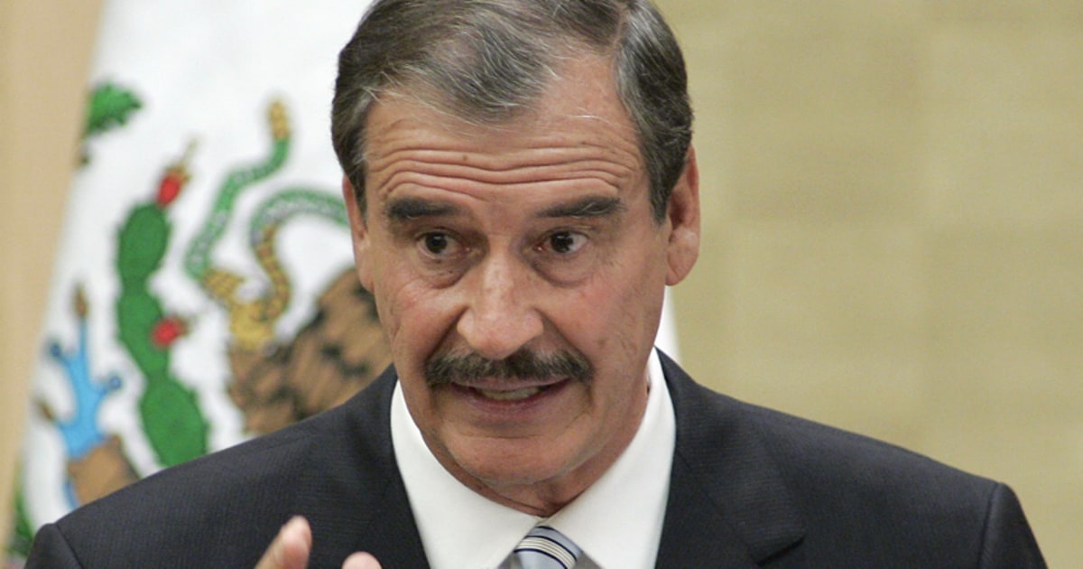 Mexico’s Fox meets with leaders in Seattle