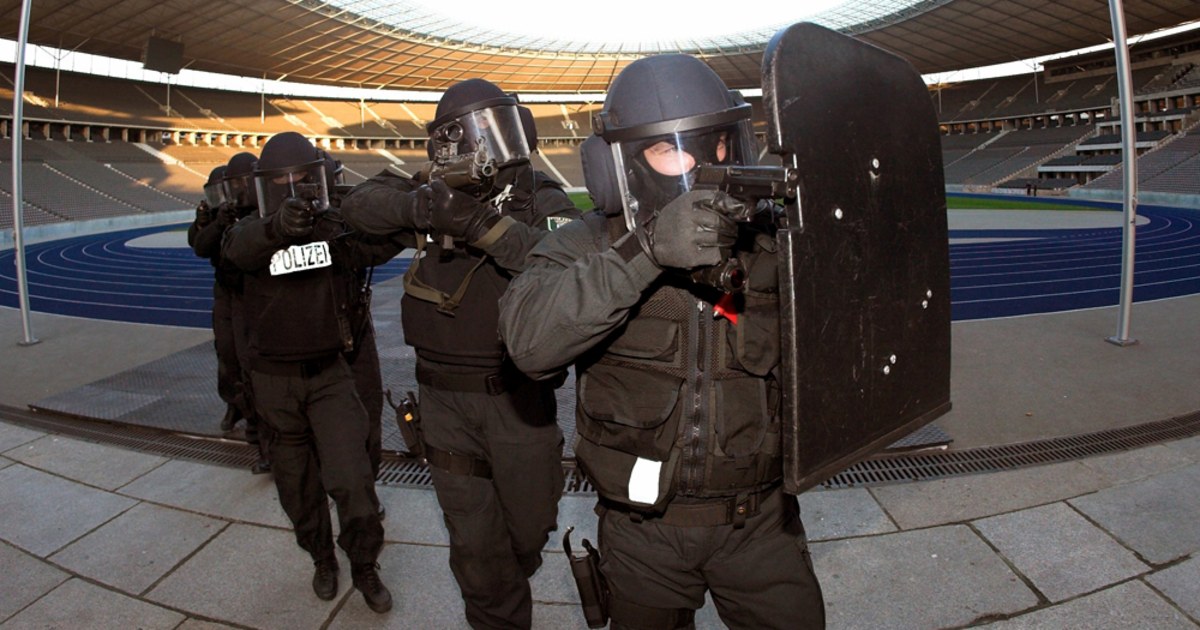 Germany's toughest opponent: extremists