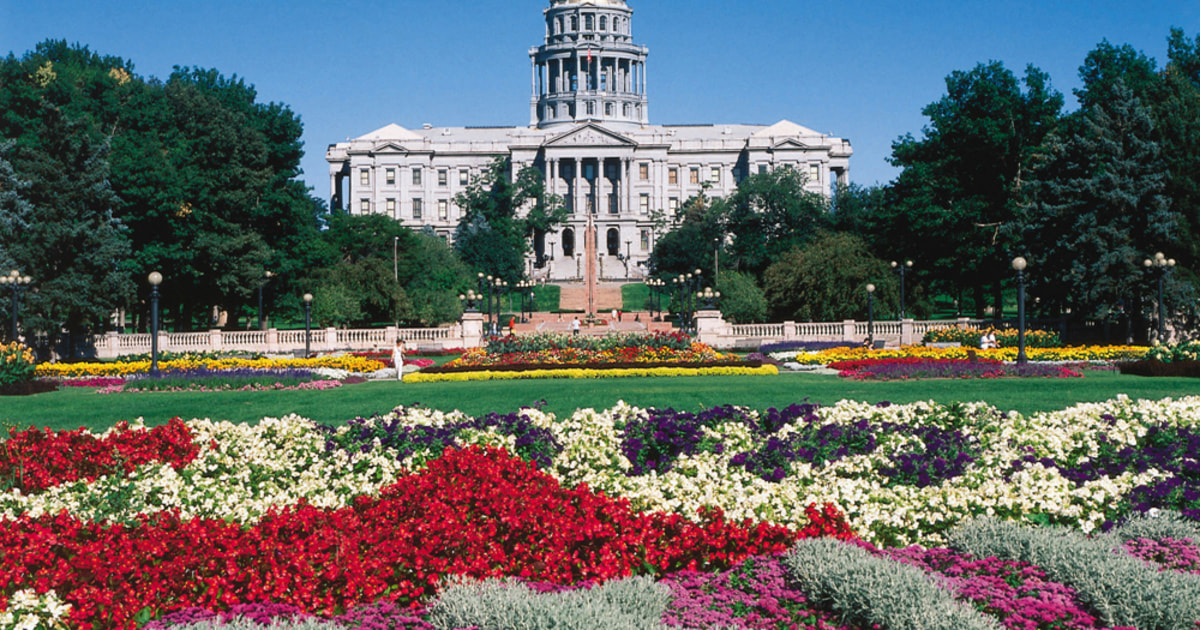 A walking tour of Denver