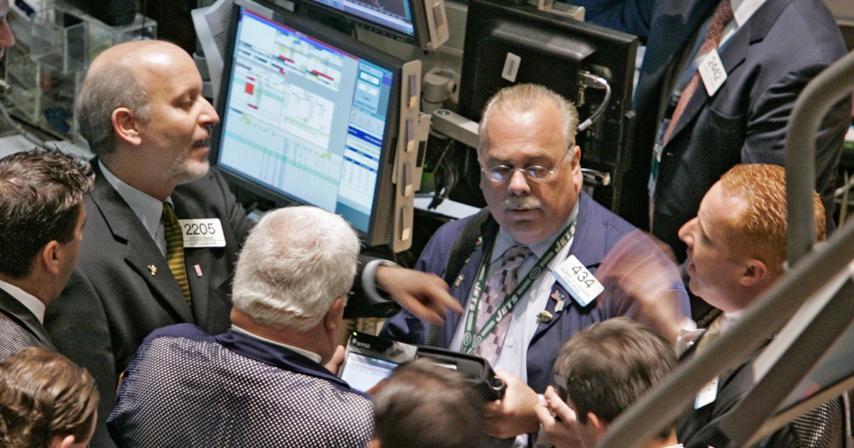 Stocks stage late-day turnaround