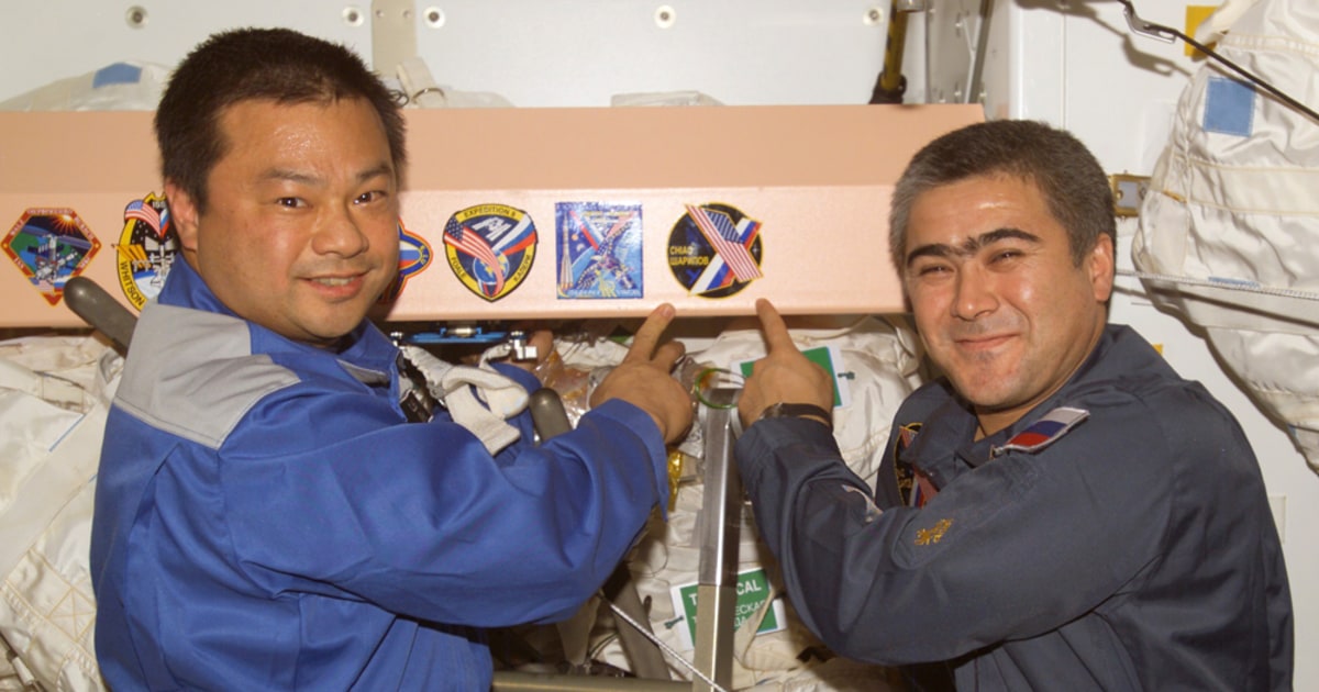 Confederate flags on space station draw ire