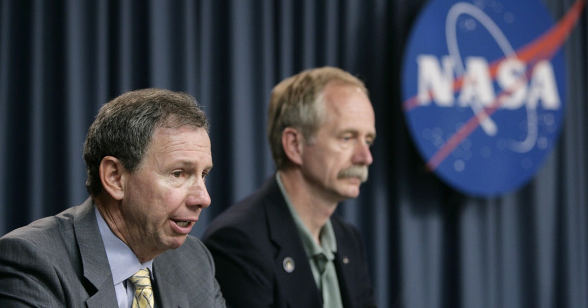 NASA chief ‘plays the odds’ on launch