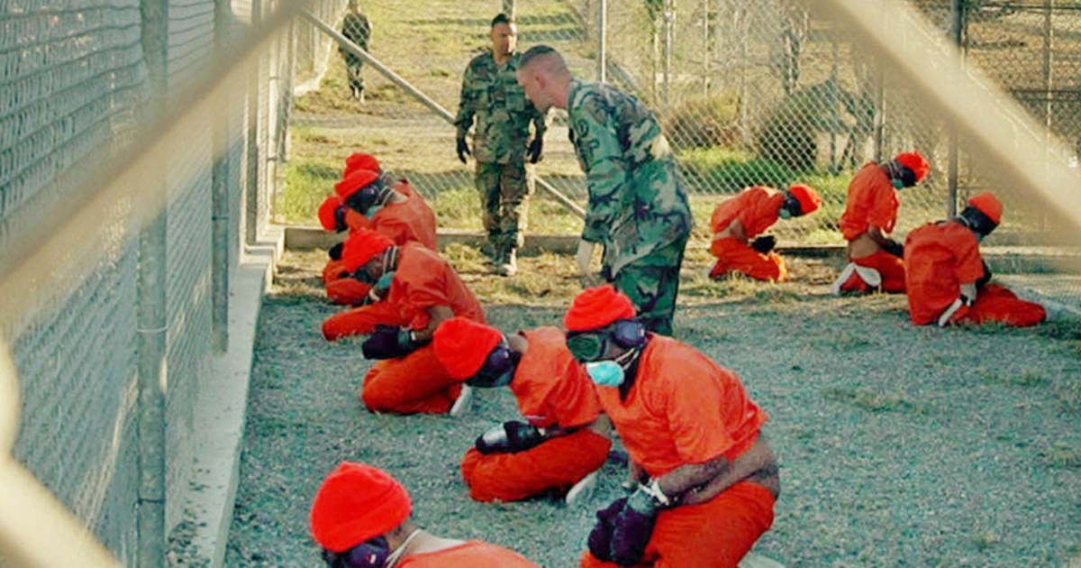 Memo: Gitmo detainees often attack guards