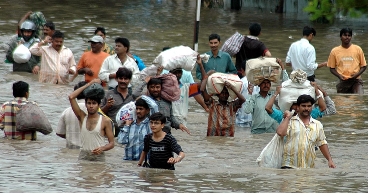 Indian floods kill 350, leave 4 million homeless