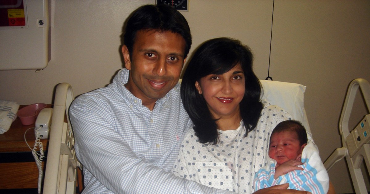 Congressman helps deliver his own son