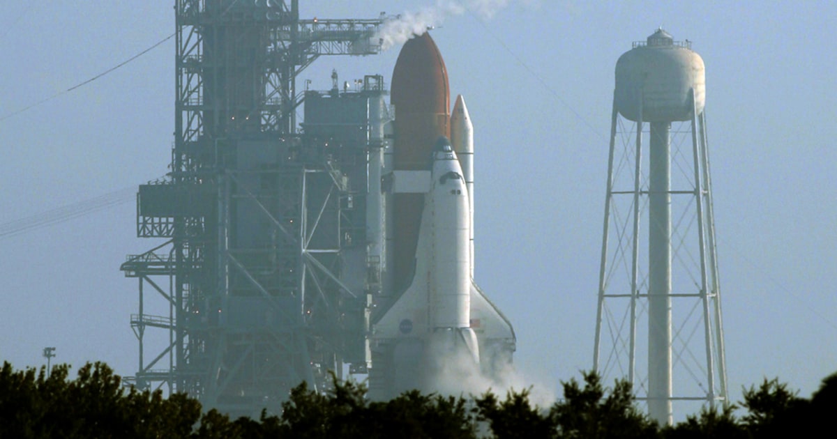 NASA hopes 5th time's the charm for Atlantis