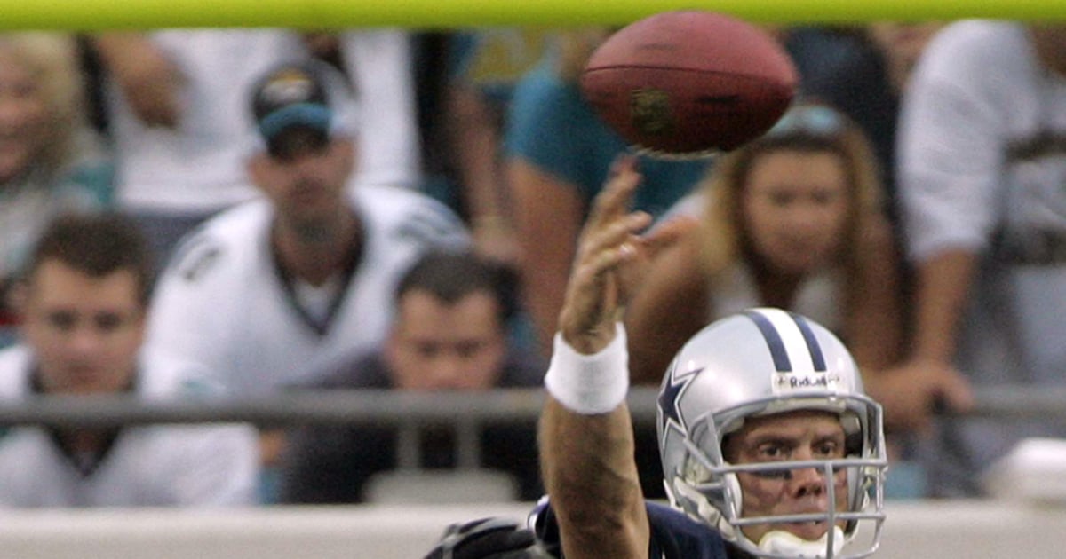 Drama in Dallas building over Bledsoe, not T.O.