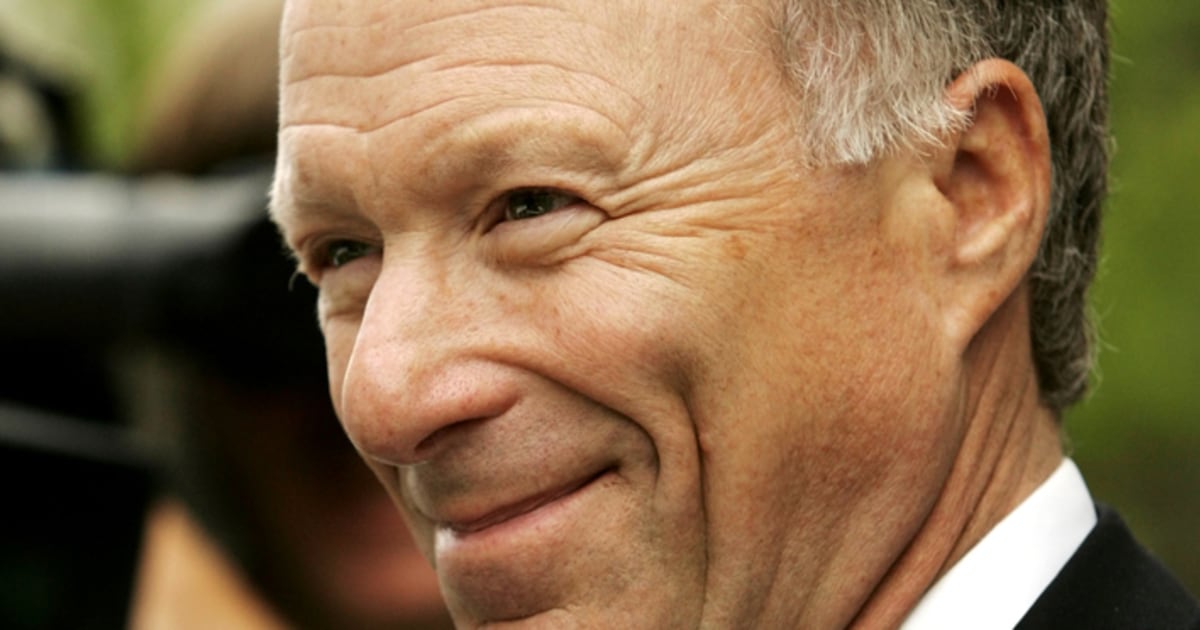 Libby plans to testify in CIA leak trial