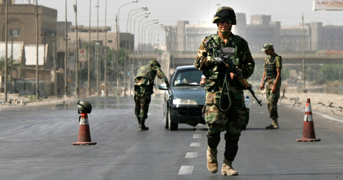 Baghdad under curfew over suspected plot