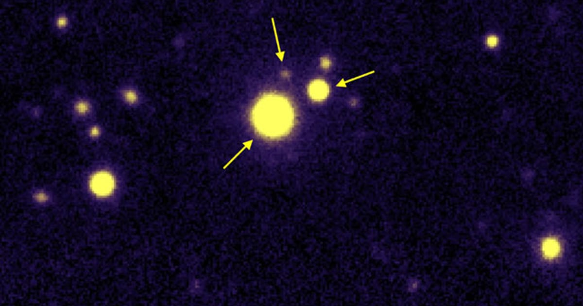 Astronomers spot rare triple quasar