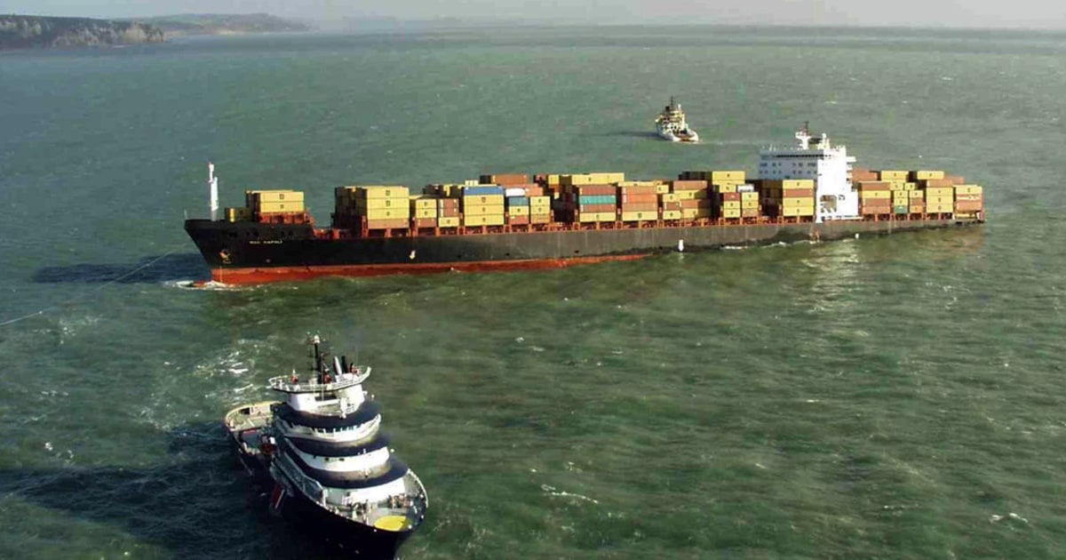 Chemical, oil cleanup where cargo ship beached