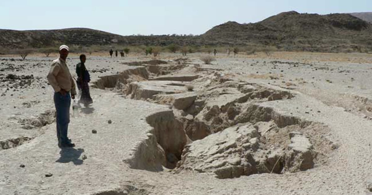 Geologists watch as Africa rips apart