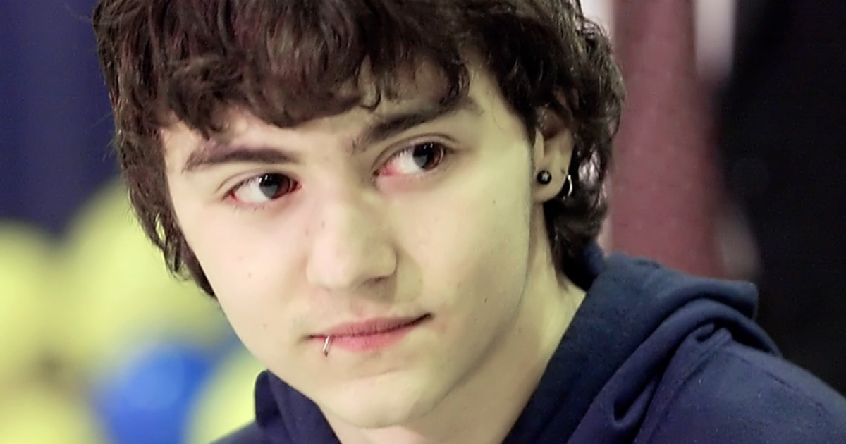 Official: Abducted teen assisted alleged captor